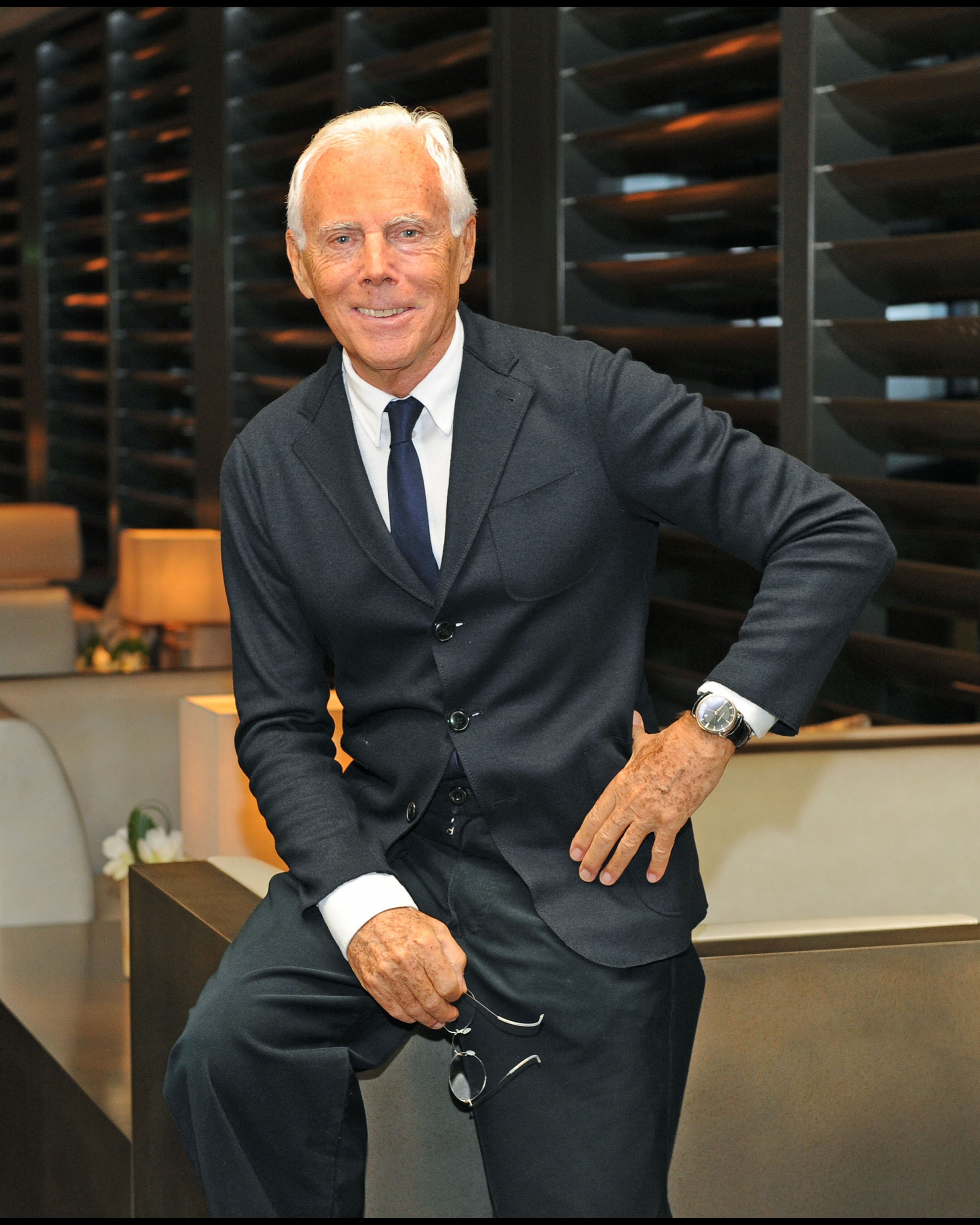 Giorgio Armani passera la main dans deux a trois ans Luxury Tribune