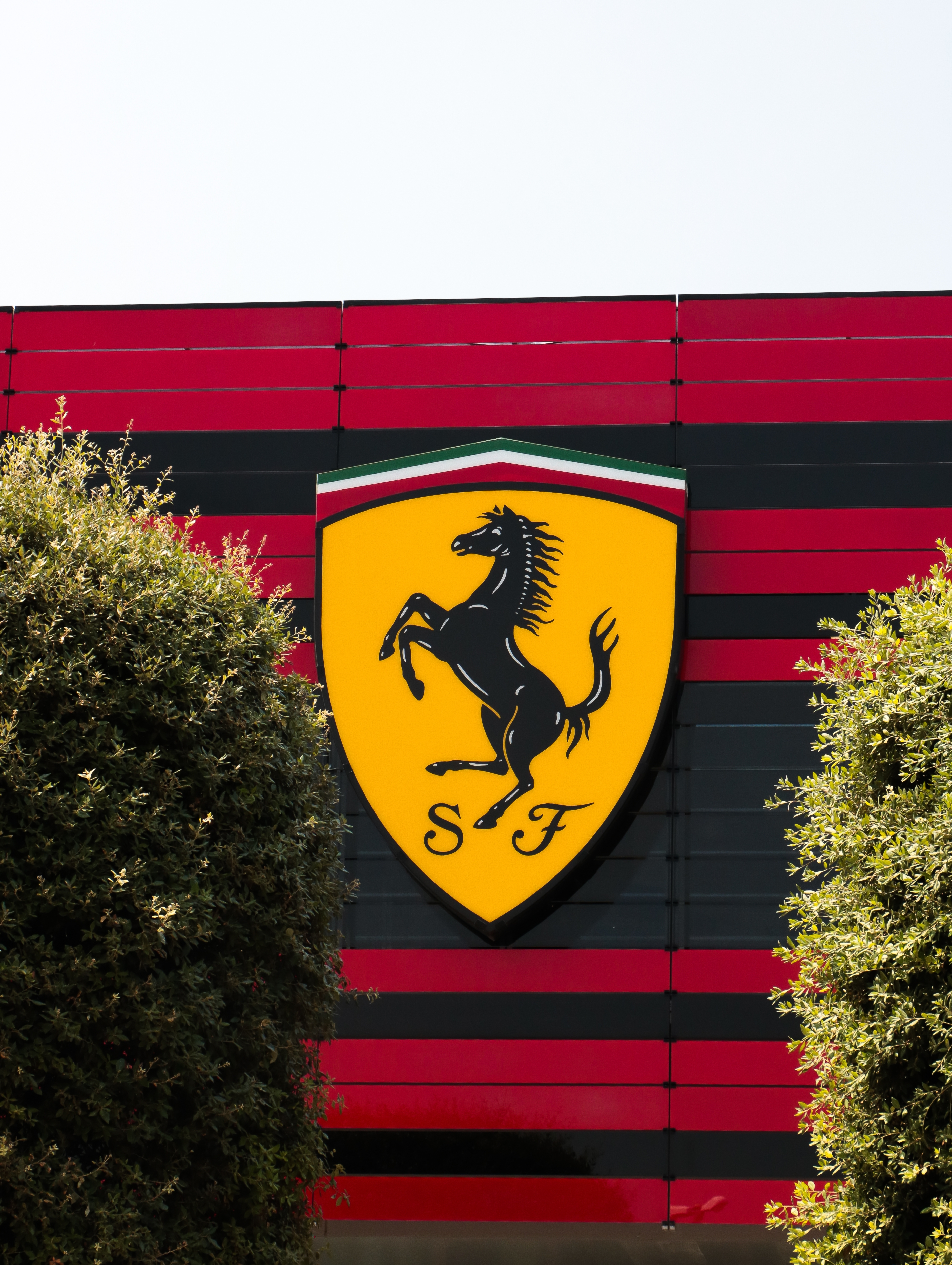 Ferrari Launches a High-Performance Racing Yacht - Luxury Tribune