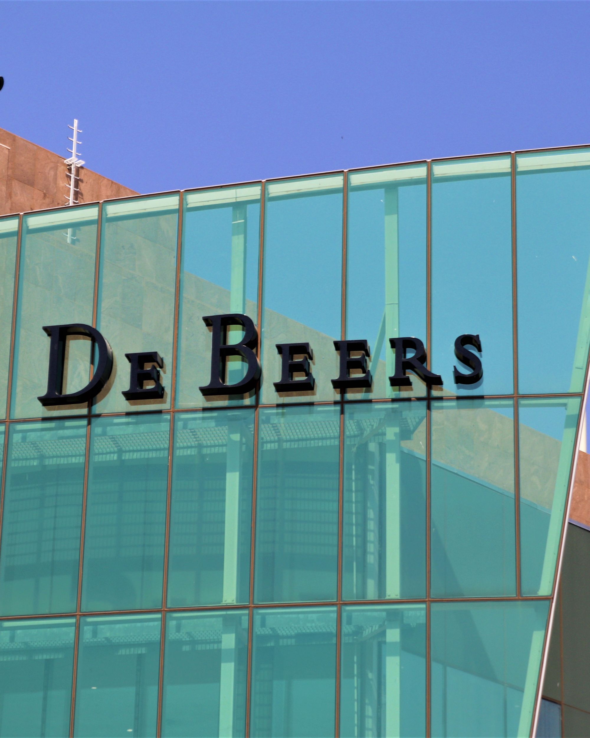 De Beers sale: Anglo American Aims to Close the Chapter on Diamonds ...
